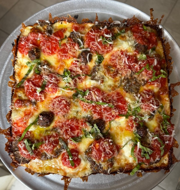 2513 Tulip St - MEATBALL PARM SQUARE