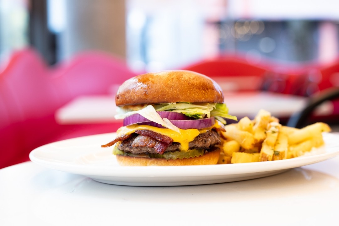 Elephants Delicatessen 115 NW 22nd Ave - Smoked Salmon Salad