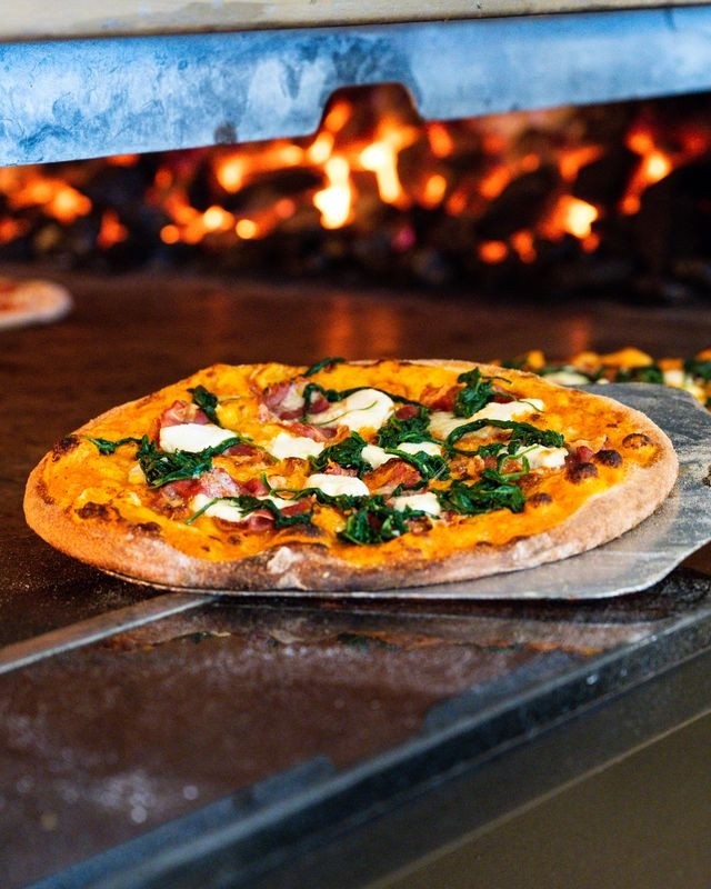 Tony C's Coal Fired Pizza 808-TC Avery Ranch - 16" Mama Mia