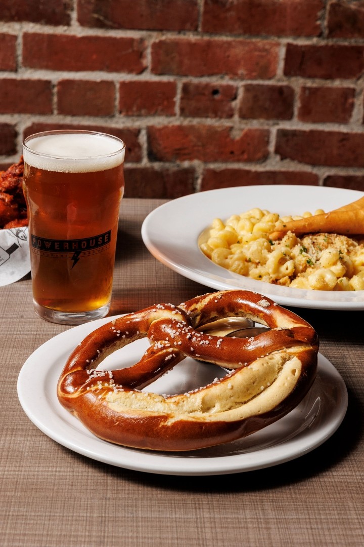 454 E Main - Soft Pretzel