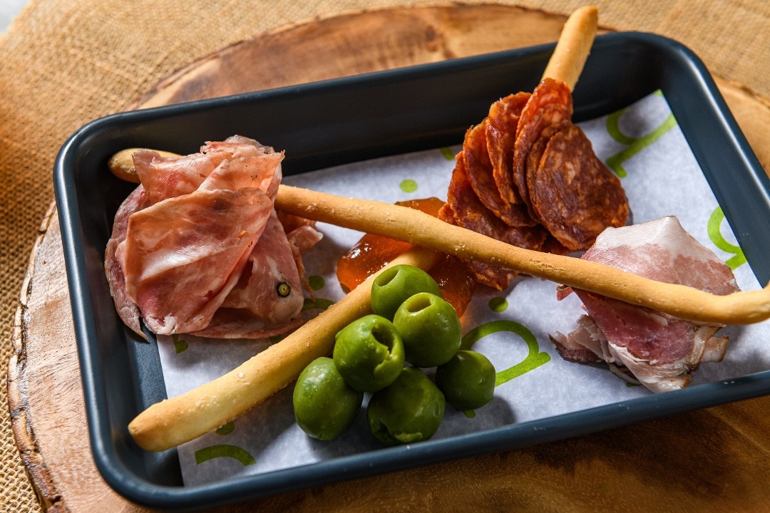 blackie's - Fra' Mani Salumi